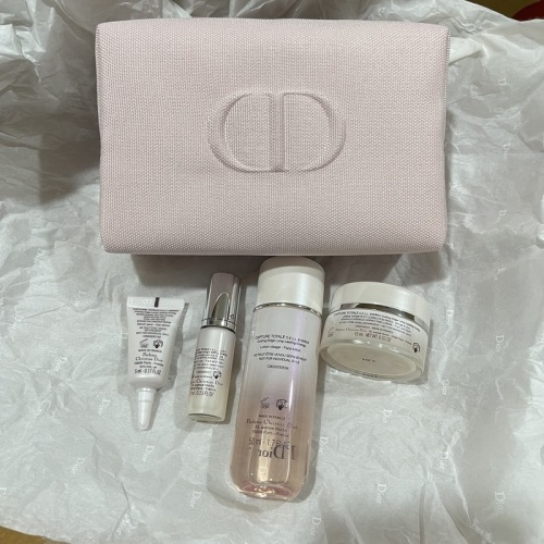 DIOR CAPTURE TOTALE + bag set 4 pieces pink | Thisshop